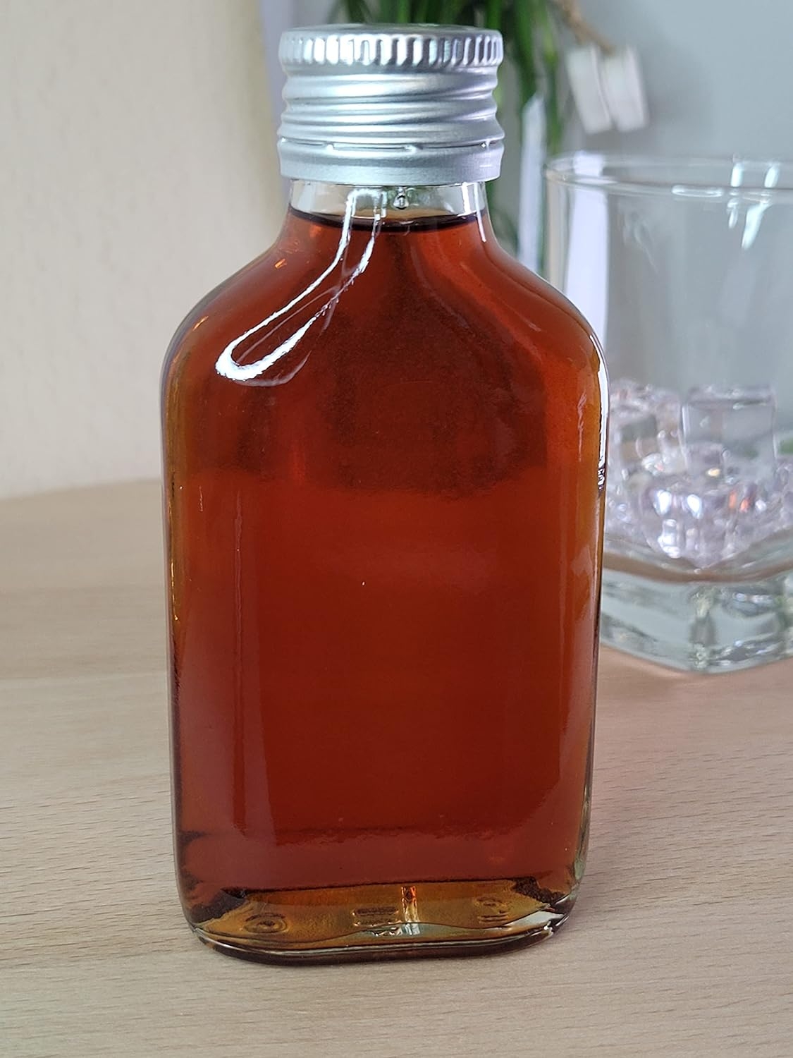 20 x Flask Glass Bottles 100 ml (0.1L) & Metal Screw Caps (Twist on ...